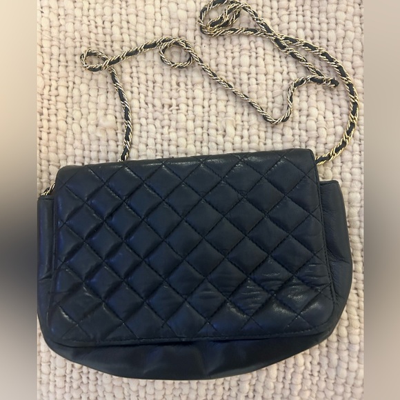 L.J. Simone | Bags | Vtg Lj Simone Ny Lambskin Quilted Black ...